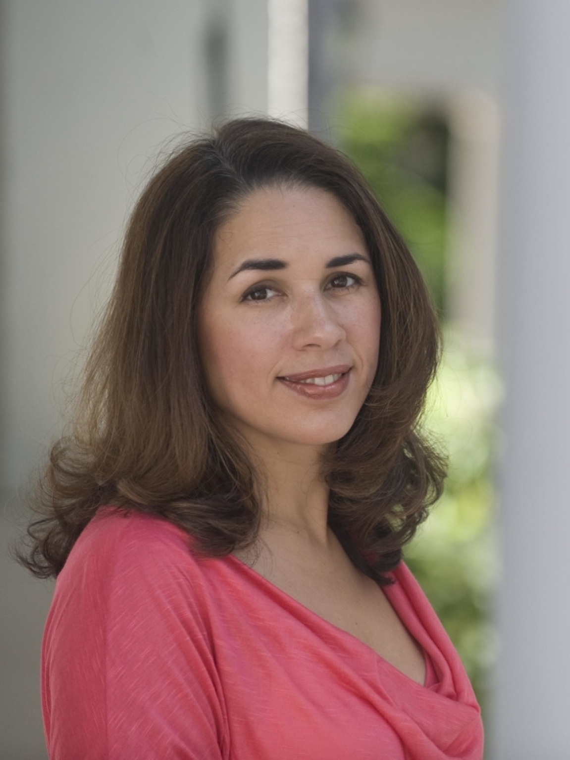 Elsa Candelario | School of Social Work